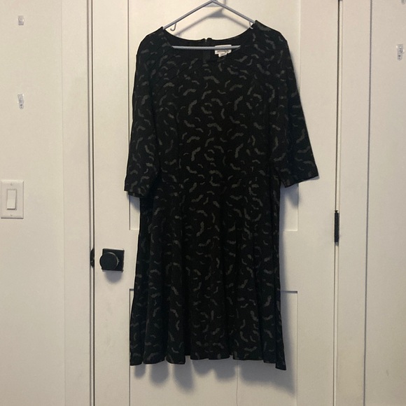 Unique Vintage | Dresses | Unique Vintage Black Dress With Subtle Gray ...